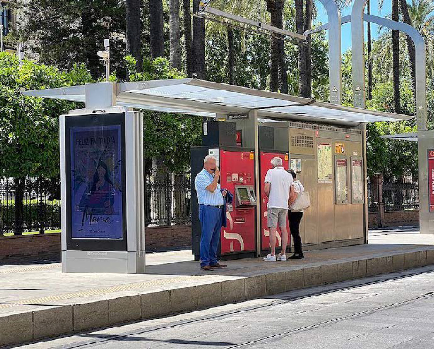 Bioclimatic Bus Stops — Seville, Spain - Bus Stop Hub