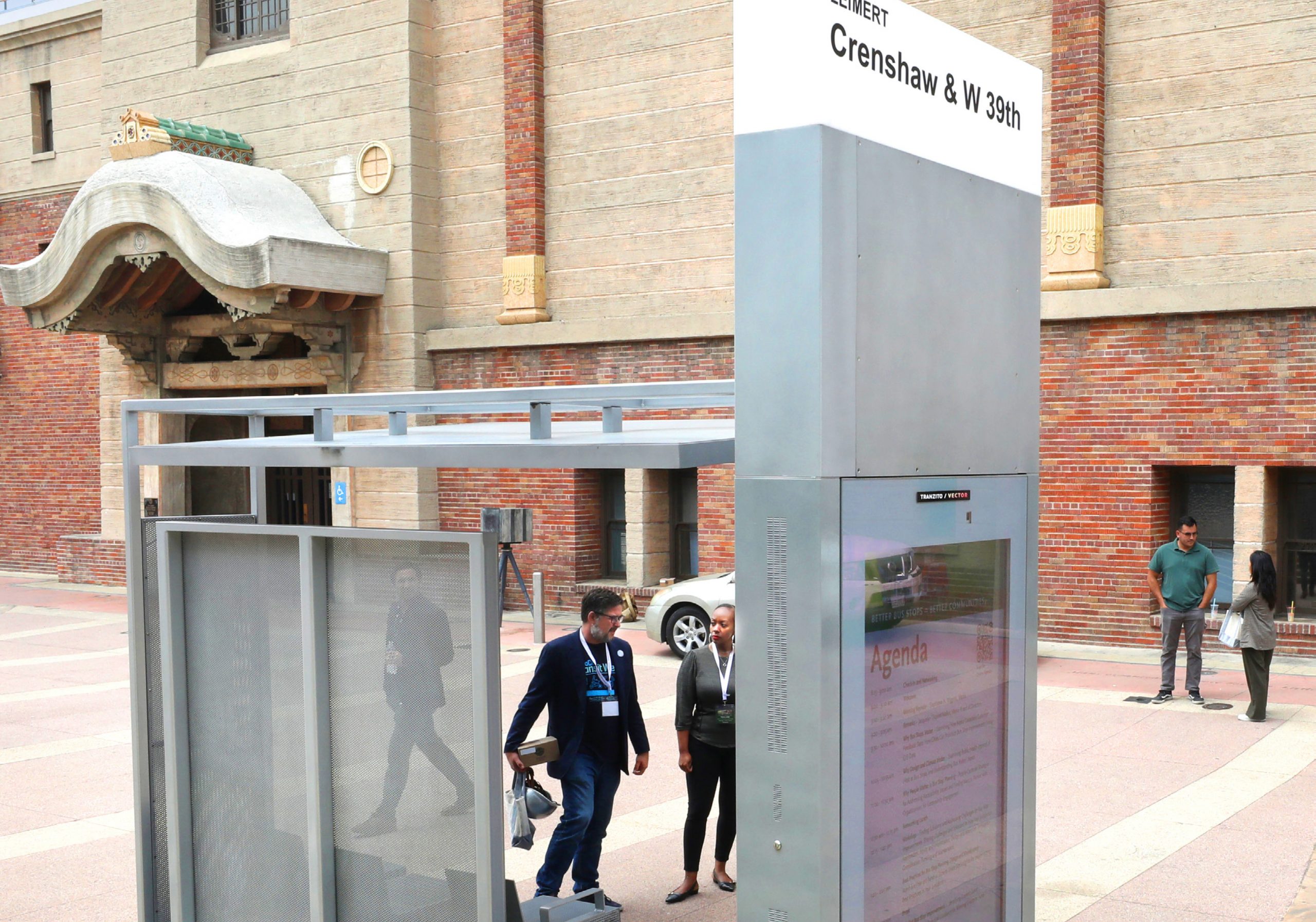Connect - Bus Stop Hub